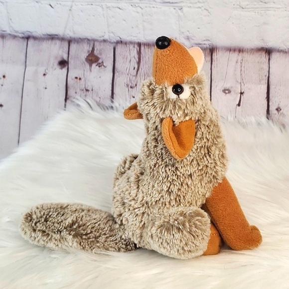 Bass Pro Shops | Toys | Bass Pros Shops Exclusive Howling Coyote Wolf ...